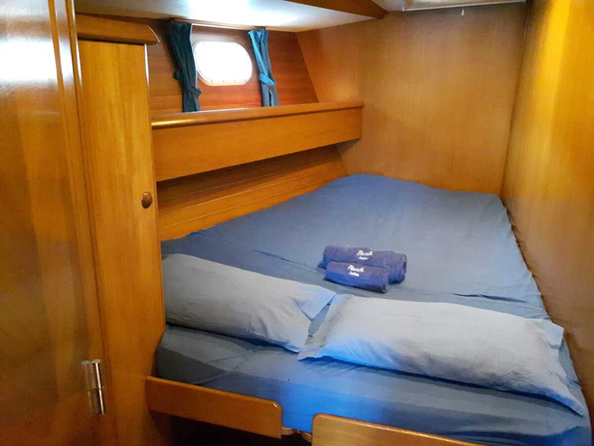 Jeanneau Sun Odyssey 52.2 “Ronik" - Arundel Yachting